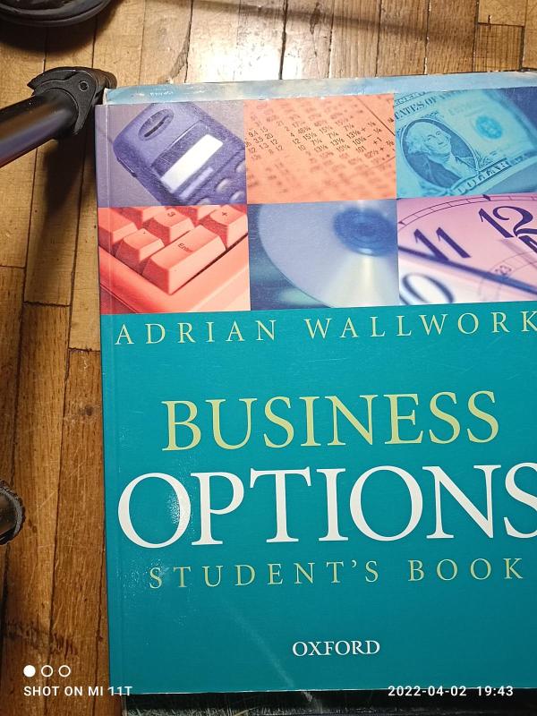 Business options students book Oxford. - Wallwork Adrian, knyga