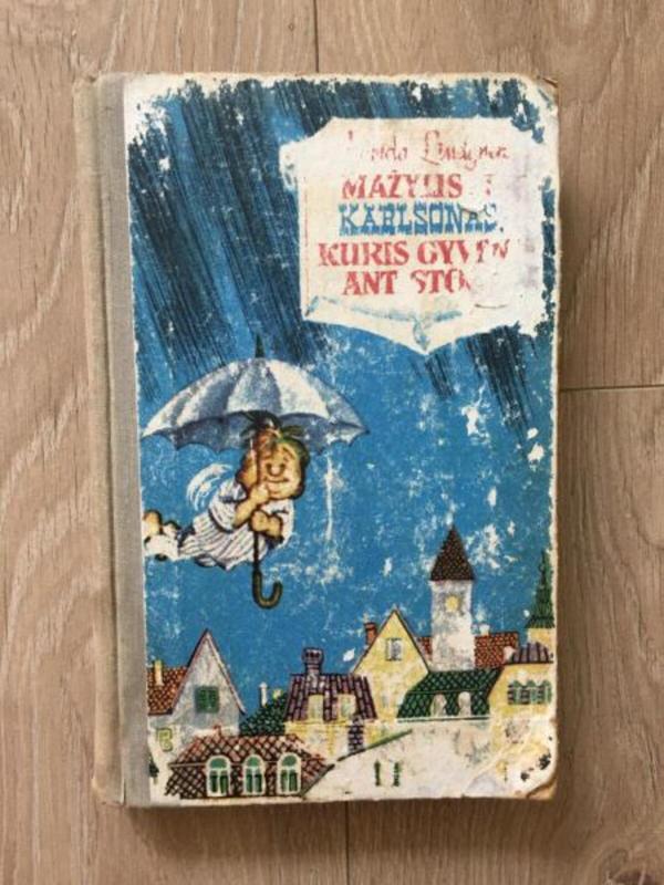 Mažylis ir Karlsonas, kuris gyvena ant stogo - Astrid Lindgren, knyga