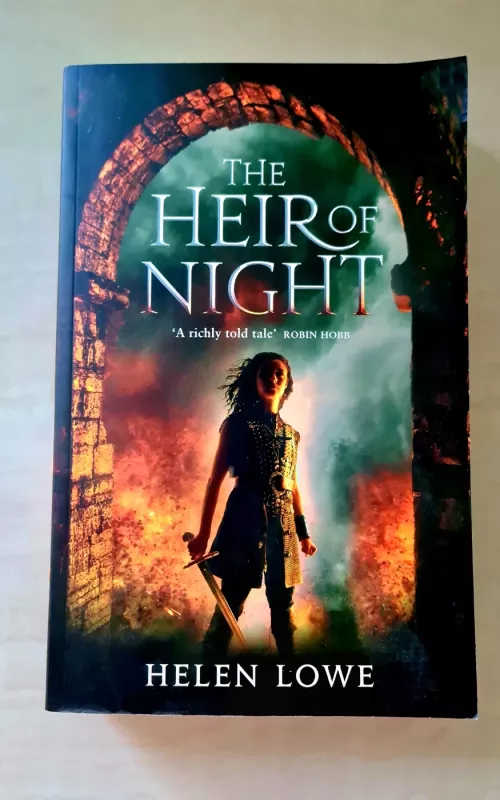 The Heir of Night - Helen Lowe, knyga