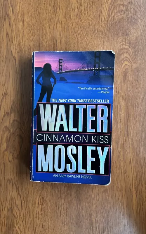 Cinnamon Kiss - walter mosley, knyga