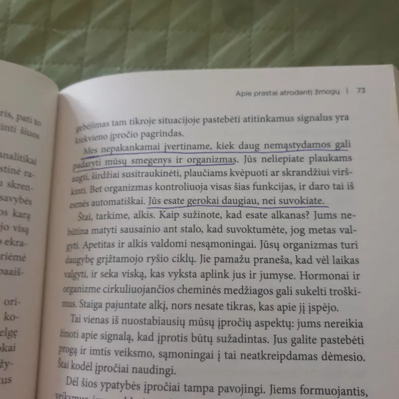 Atominiai įpročiai: lengvas ir patikrintas būdas išsiugdyti gerus įpročius ir nugalėti blogus ...